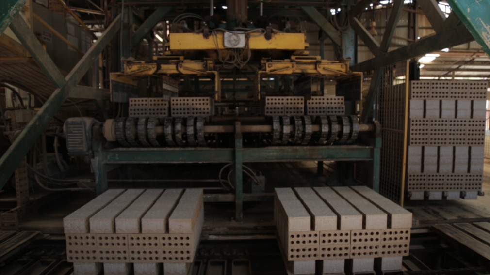 Salvaged Brick: Preserving the Past, Building the Future - World of Reuse